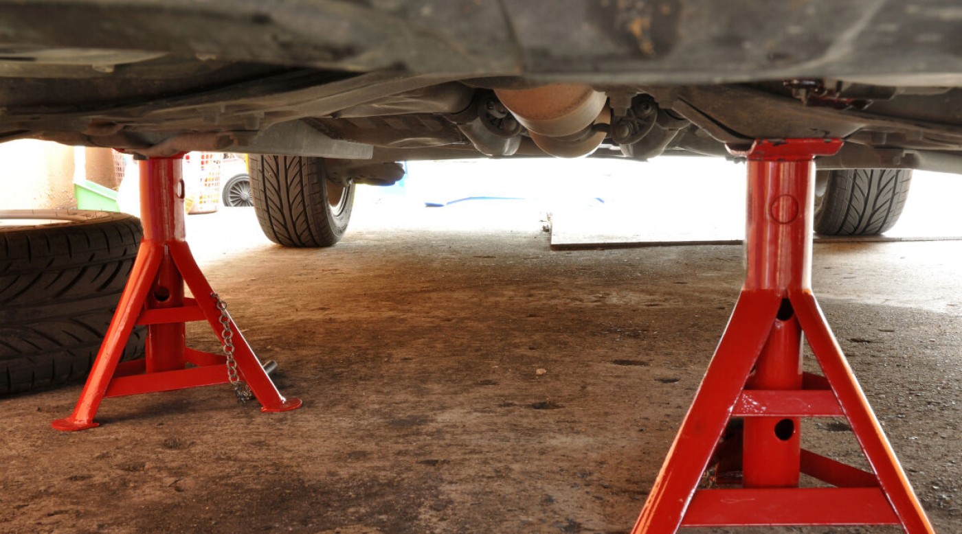7 Best Jack Stands to Support Your Car Safely While You Work