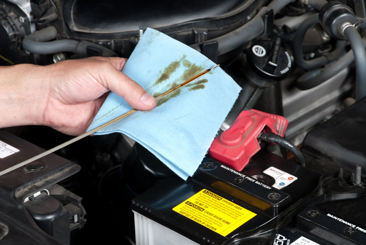 How to Check the Oil Level in Your Car - It's Simple, Anybody Can do it!